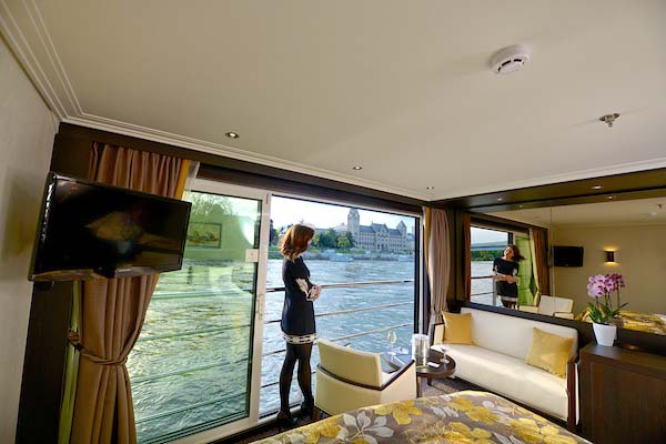 Avalon Expression - CruiseDirector